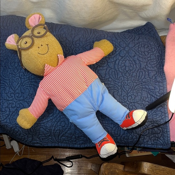 Playskool | Toys | 996 Playskool Arthur Talking Plush 1996 Hasbro Marc ...